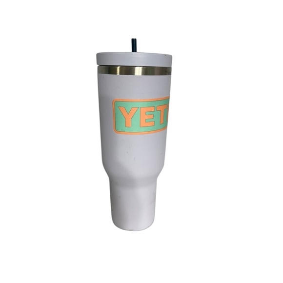 Yeti | Kitchen | Yeti White Tumbler With Blue Straw And Vibrant Logo ...